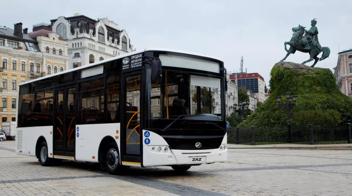 Bus sales increased by 21% to 2,700 units in 2025 - Ukravtoprom ...