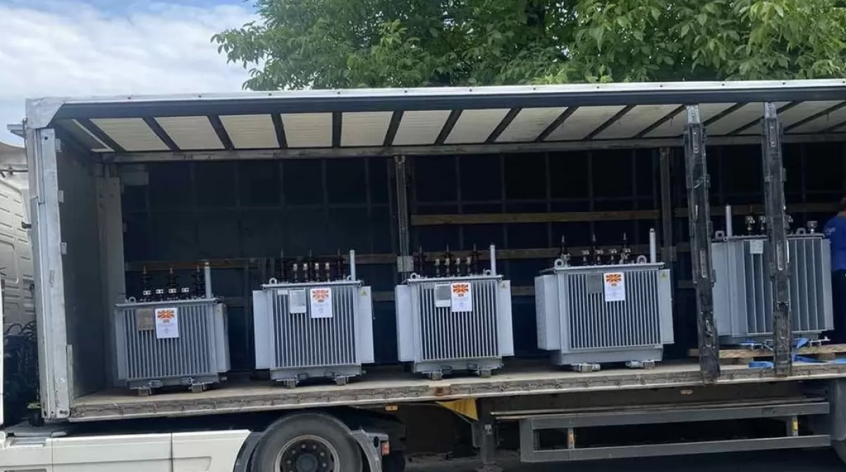North Macedonia Transfers Electric Transformers To Ukraine To Restore ...