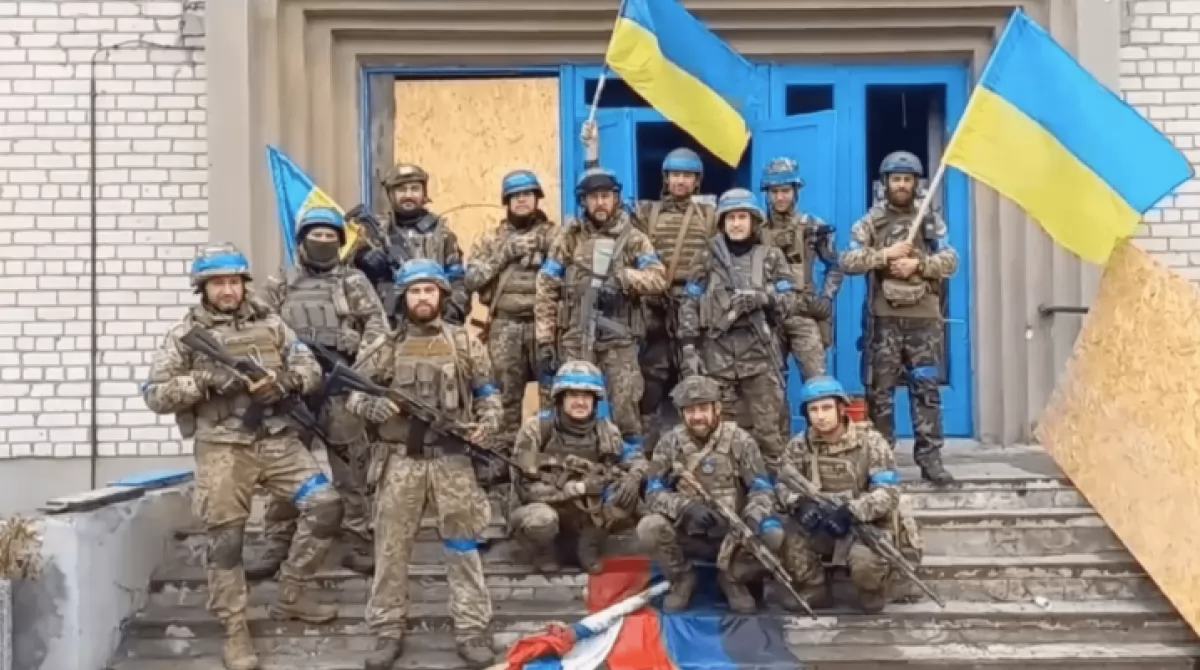AFU Raise Flag Over Novoselivka In Donetsk Region | Ukrainian news
