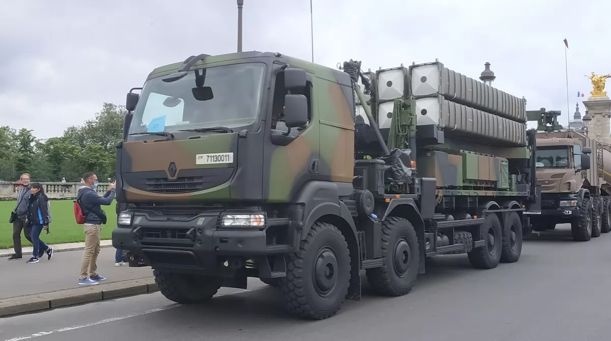 Ukraine has SAMP/T SAM that can hit Kinzhals. Did the complex shoot ...