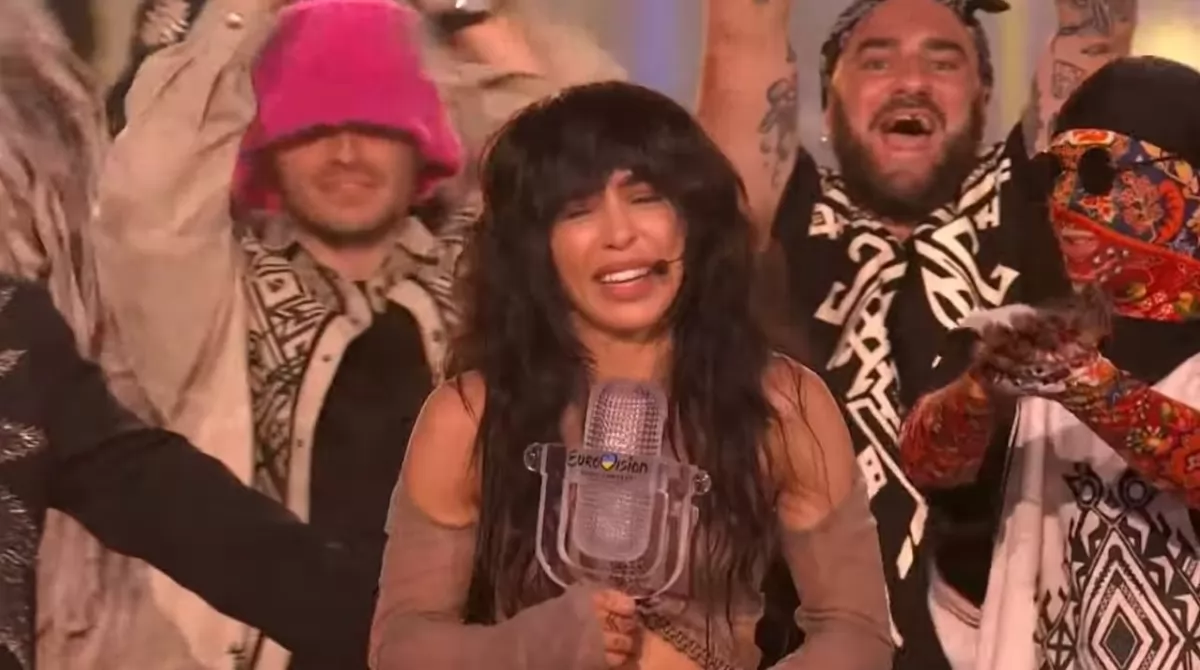 Winner Under Yellow And Blue Flag. Sweden Won Eurovision-2023 ...
