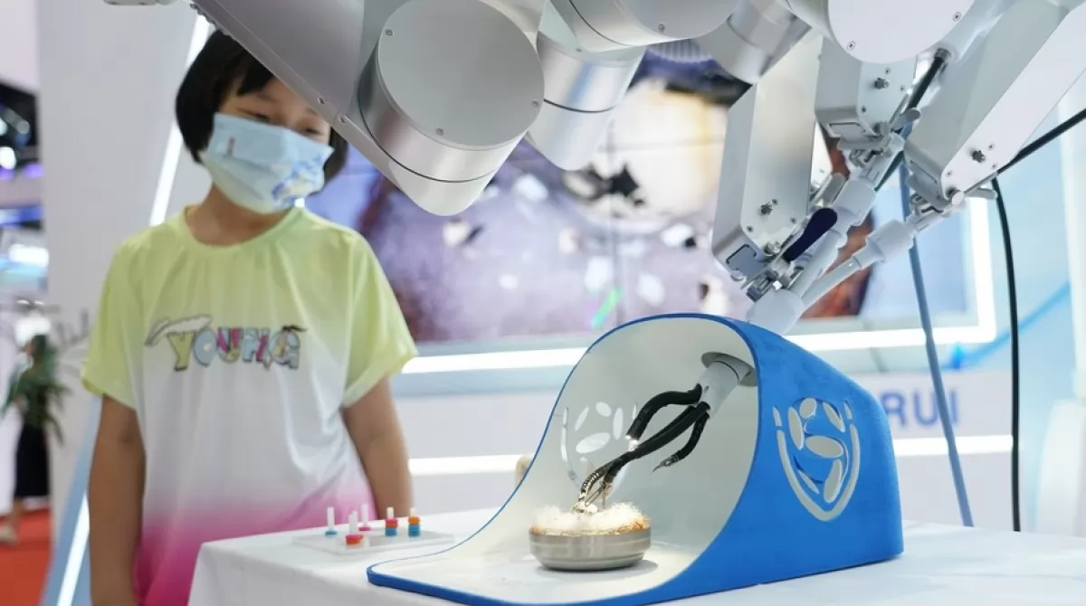 Chinese scientists develop clawed microrobot for precision medicine ...