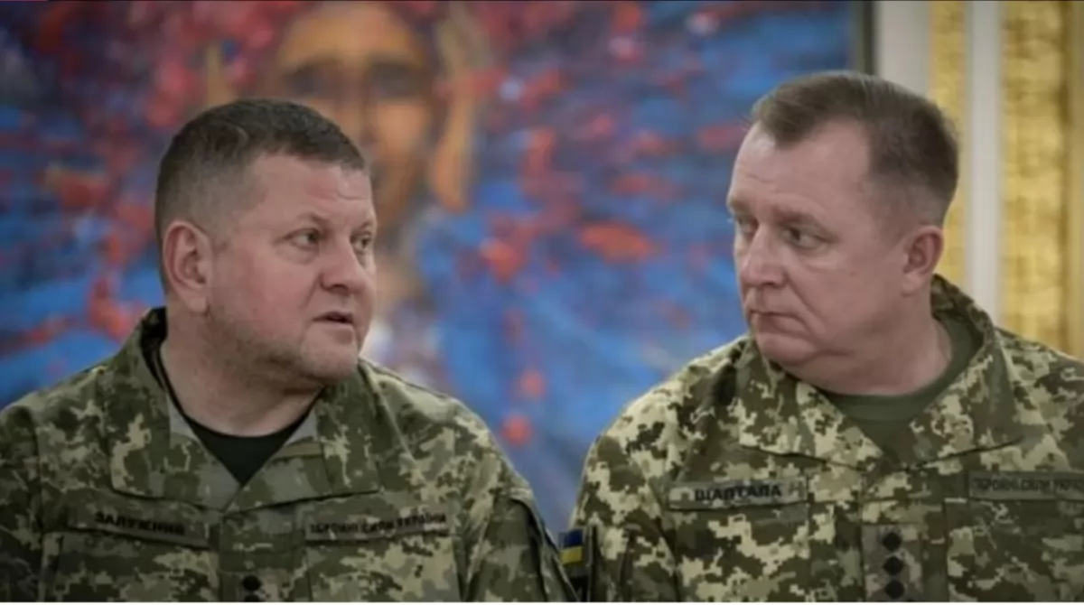 Zaluzhnyi and Shaptala came south to military to discuss further ...