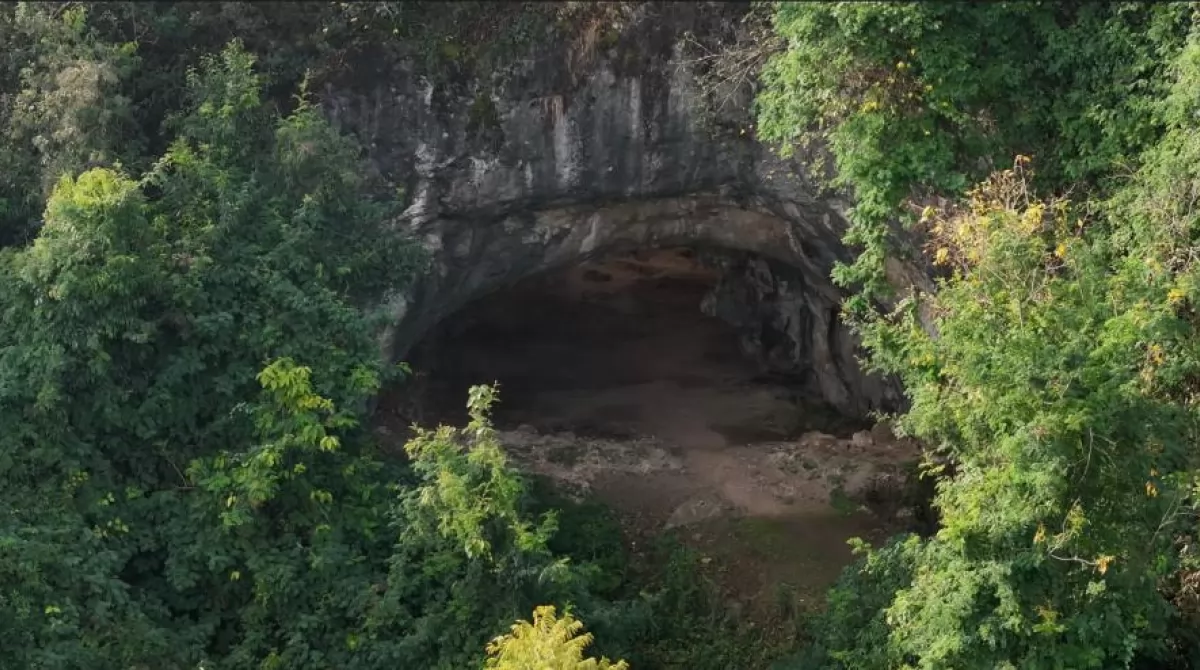 Prehistoric ruins dig into cave-dwelling history of hominids ...