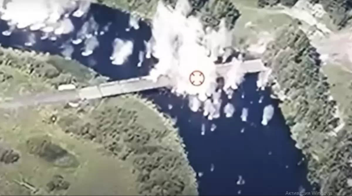 AFU show how they hit another russian crossing in Kursk Oblast ...