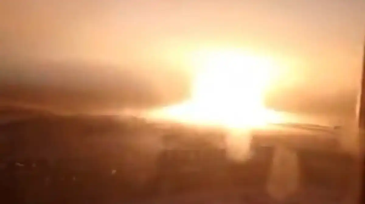 Powerful explosion occurs at russian gas pipeline in Omsk | Ukrainian news