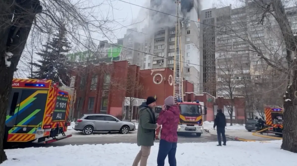 Russia attacks high-rise building in Dnipro: 6 people injured ...
