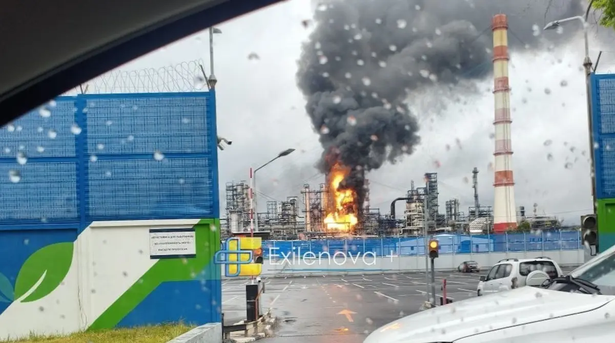 Moscow Oil Refinery suspends operations. Unit responsible for more than ...